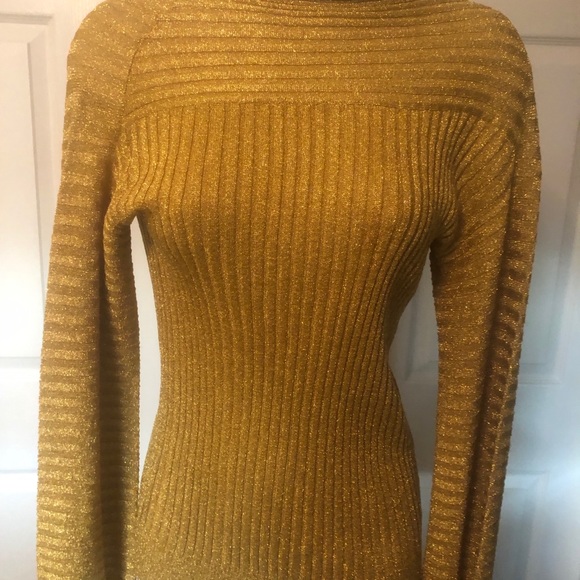 Tops | Vintage Alexanders Store Gold Metallic Turtleneck Small | Poshmark